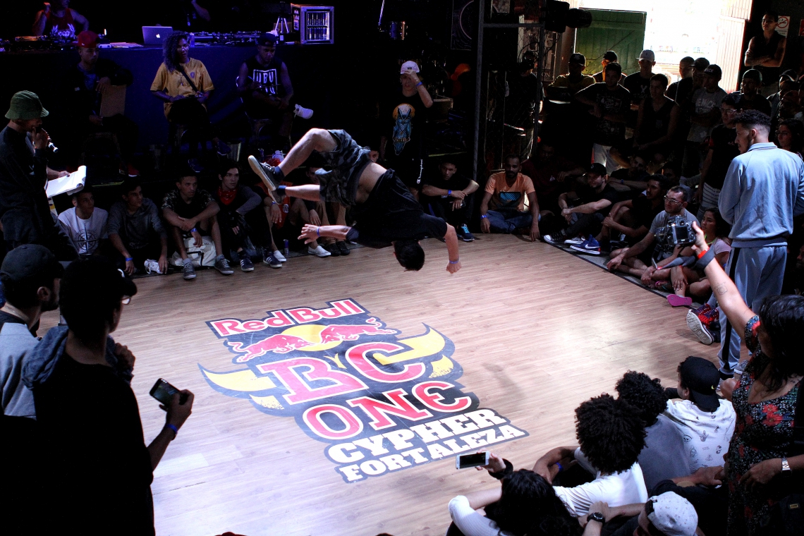 Fortaleza é palco de campeonato de Breakdance; veja galeria de fotos