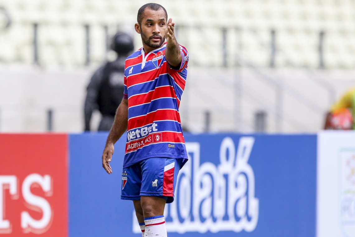 Edinho está de volta: Fortaleza anuncia retorno do atacante até 2024 ...