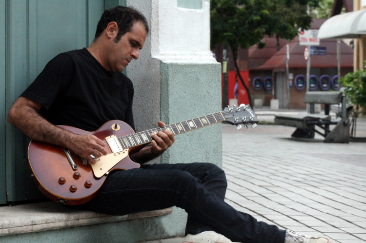 Cristiano Pinho: um guitar hero para o Ceará | Marcos Sampaio | OPOVO+