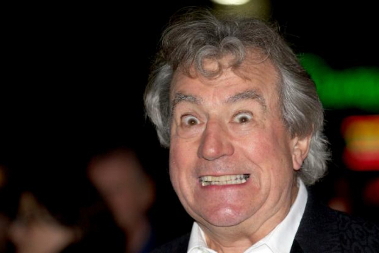Morre Terry Jones, comediante do Monty Python, aos 77 anos