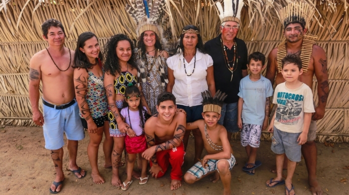 O retorno dos Karão | Reportagem | OPOVO+