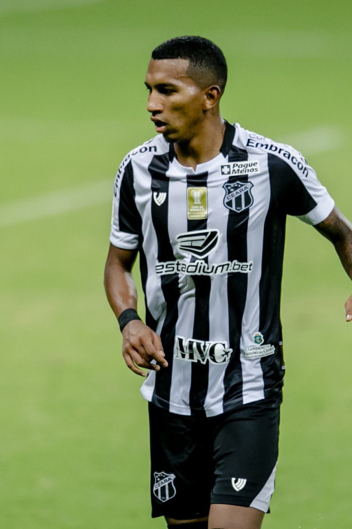 Léo Chú retorna ao Ceará contra o Inter; relembre como atacante virou ...