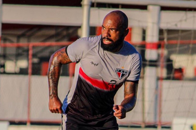 Após derrota, Tiago Costa destaca que Ferroviário ainda joga "mais dois ...