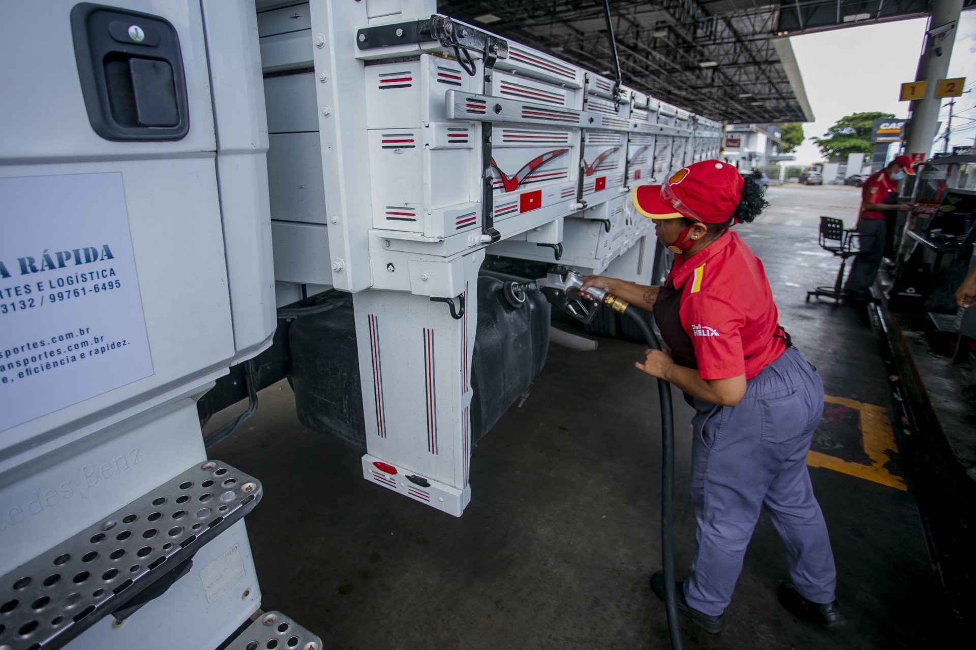 Petrobras faz 3º corte no diesel em 50 dias | Economia | OPOVO+