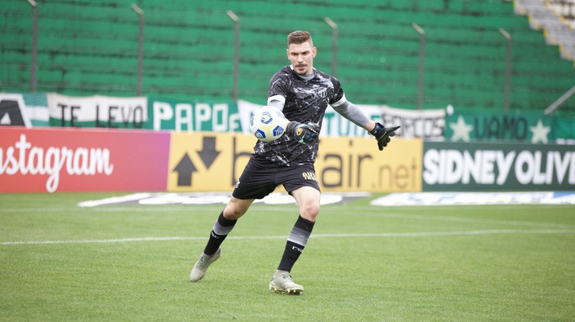 João Ricardo celebra sequência e exalta força do Ceará como mandante na ...