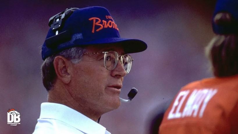 Dan Reeves, lenda da NFL e bicampeão do Super Bowl, morre aos 77 anos