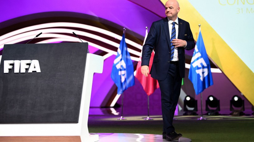 Candidato único, Gianni Infantino é reeleito presidente da Fifa até 2027