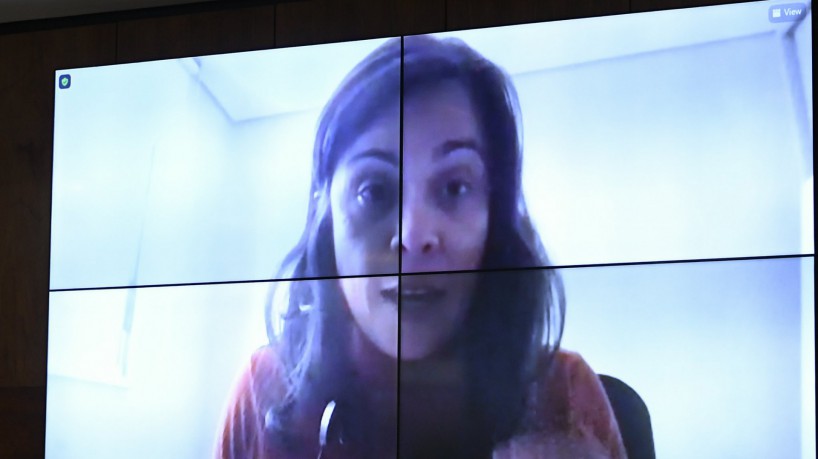 Viúva de Bruno Pereira pede retratação de Bolsonaro e presidente da Funai