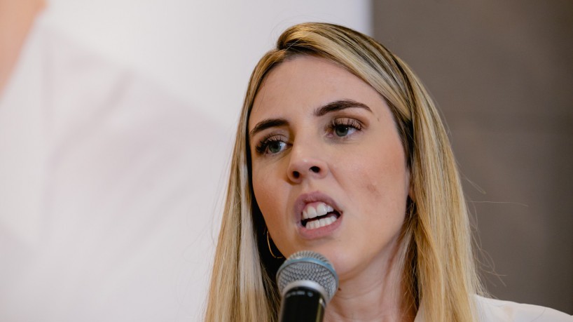 Candidata do PDT tenta barrar na Justiça candidatura de Jade Romero ...