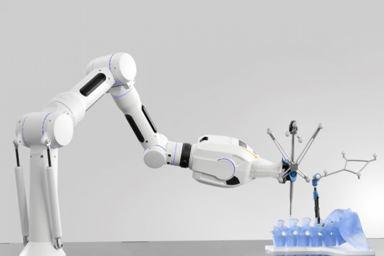 Primeira neurocirurgia robótica da América Latina