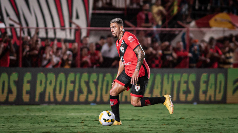 Fortaleza faz proposta, agrada Atlético-GO e tenta fechar com ...