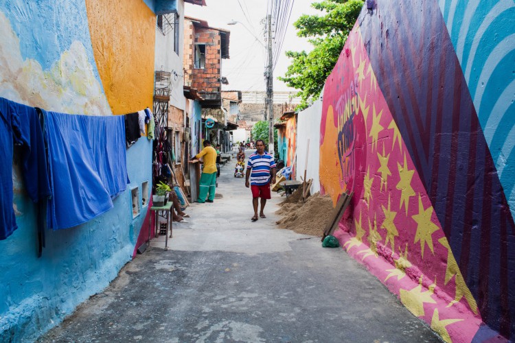 Pensando Bem: ONG promove impacto social na Favela do Inferninho | Vida ...