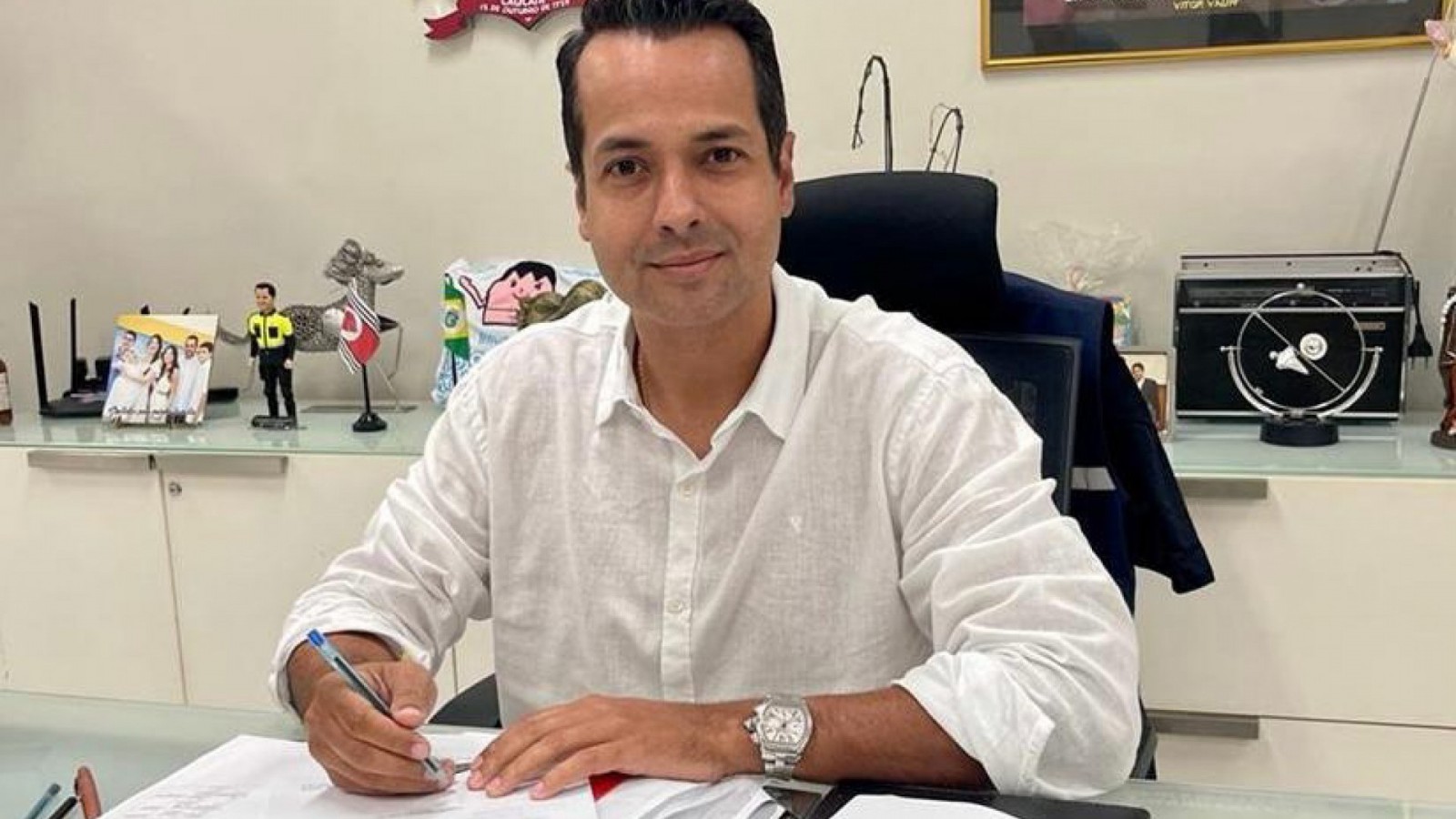 Valim diz que desistiu da reeleição por causa da morte da filha Sofia ...