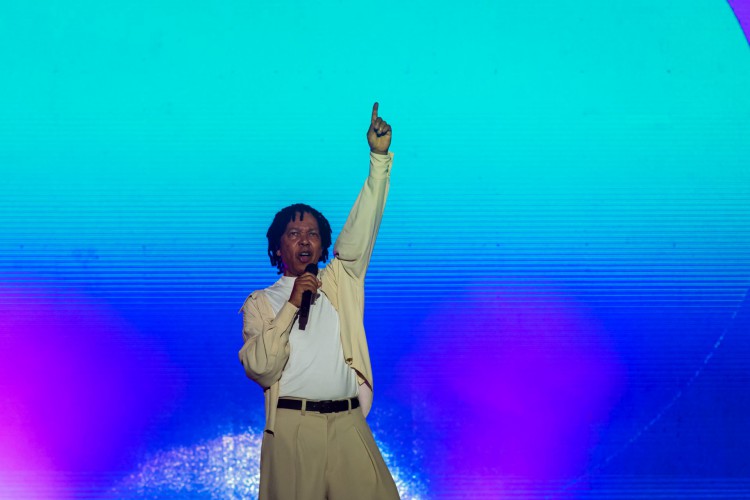 Djavan é homenageado em programa especial da Globo nesta quarta, 13