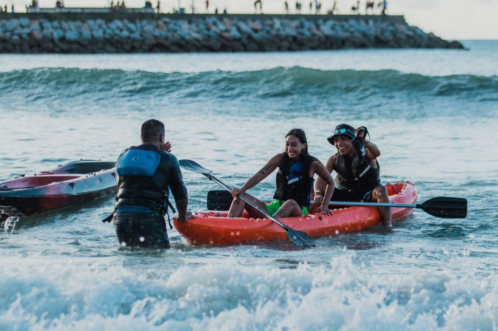 Passeios atraem amantes do remo e reforçam cuidado com segurança ...
