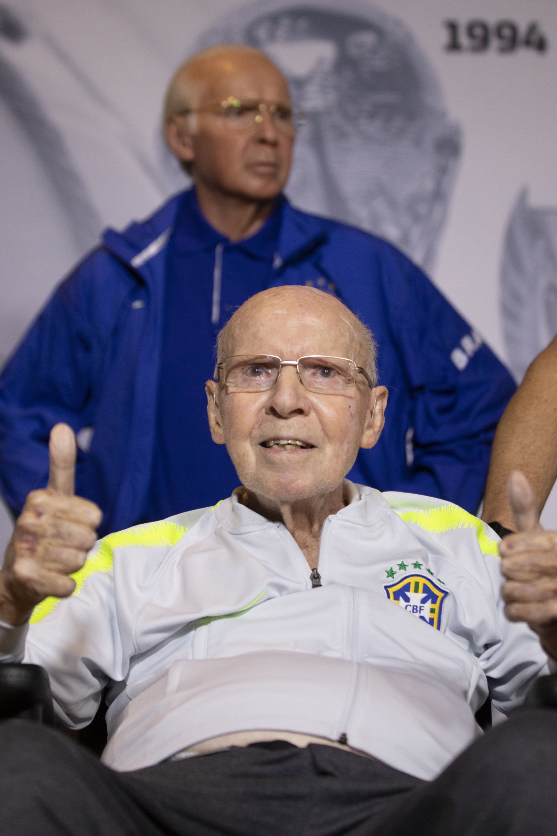 Tetracampeão mundial, Zagallo é internado no Rio com quadro de infecção ...