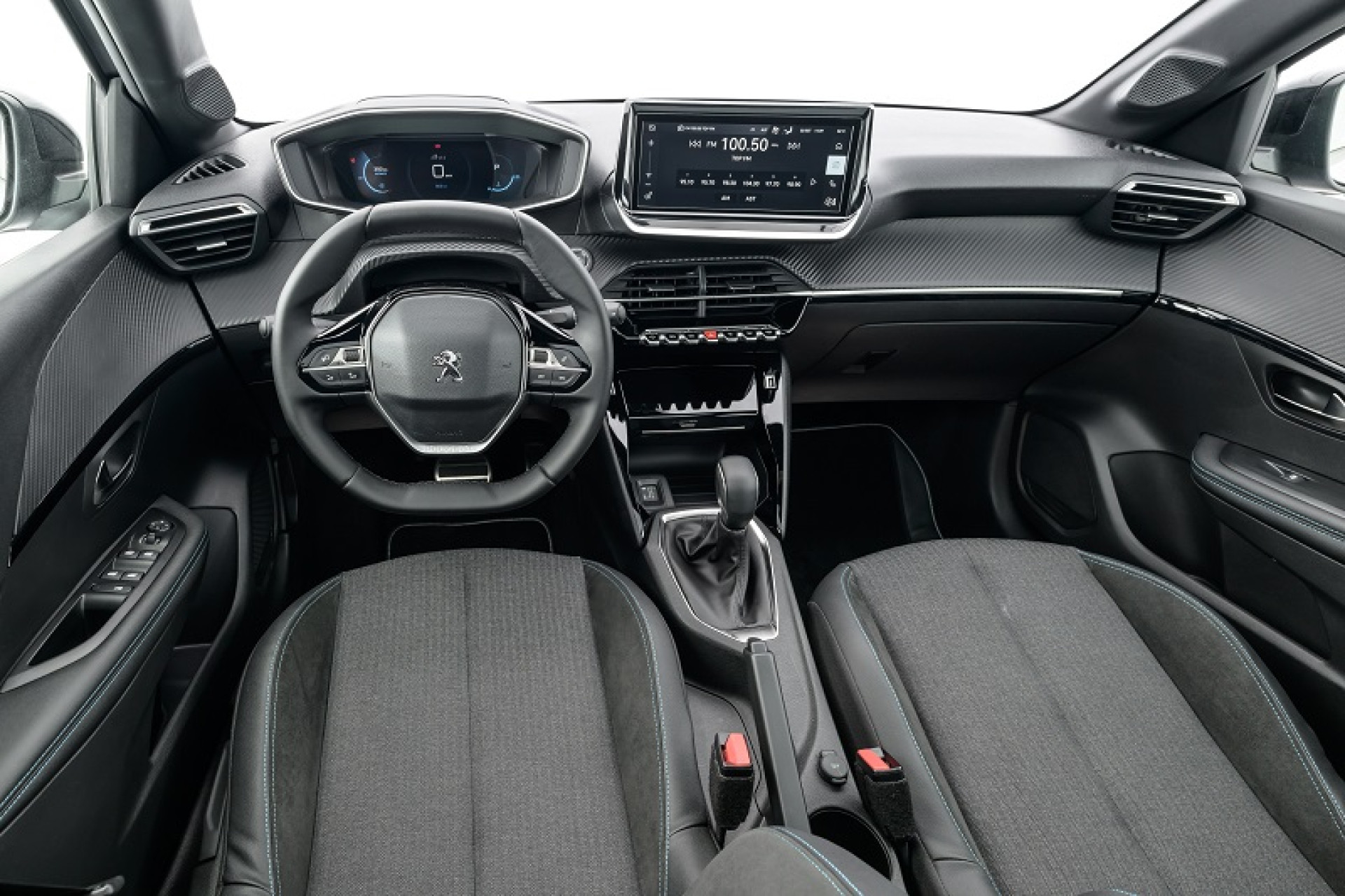 Peugeot lança versão turbo CVT do 208; veja valores e detalhes