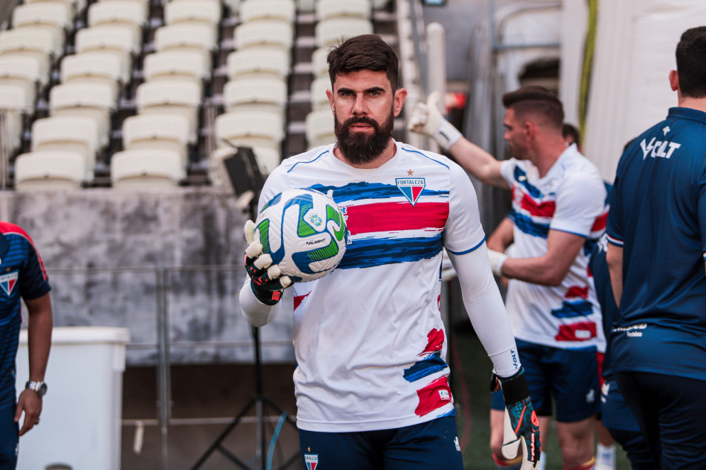 Melou a negociação? Ceará e Fernando Miguel ainda conversas sobre ...