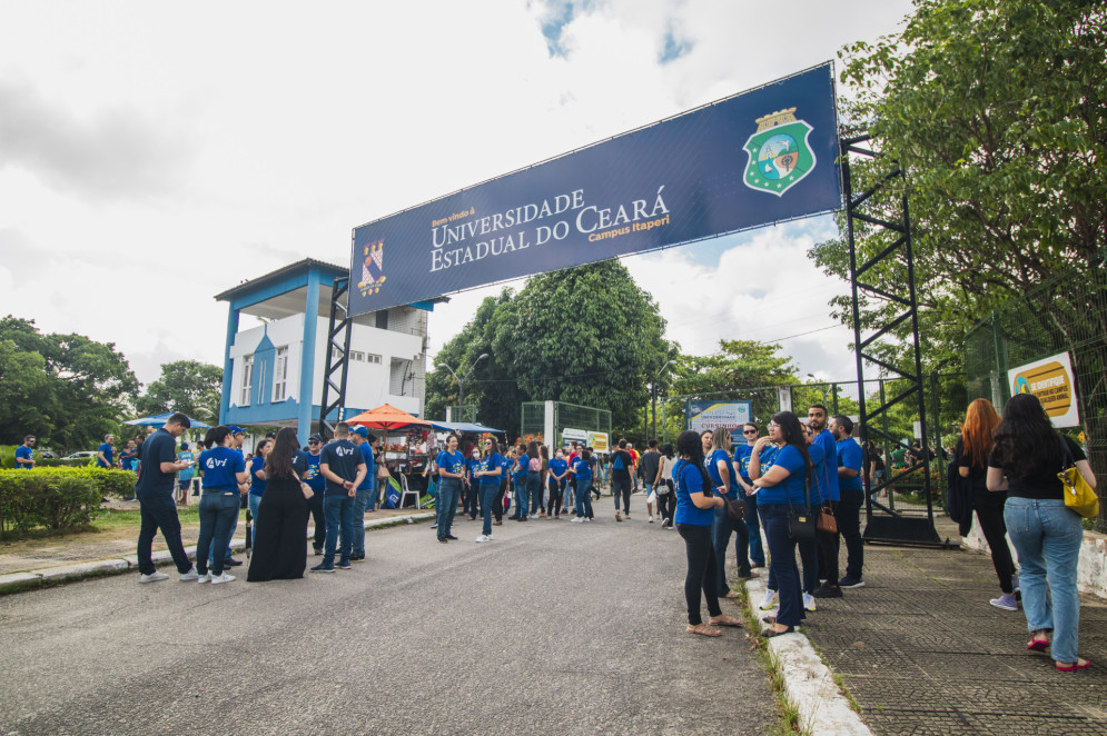 Reitor da Uece promete reforçar segurança no Campus do Itaperi após ...