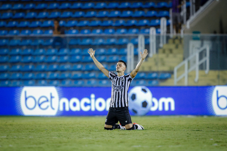 Ceará acerta venda de Guilherme Castilho a clube mexicano por mais de R ...