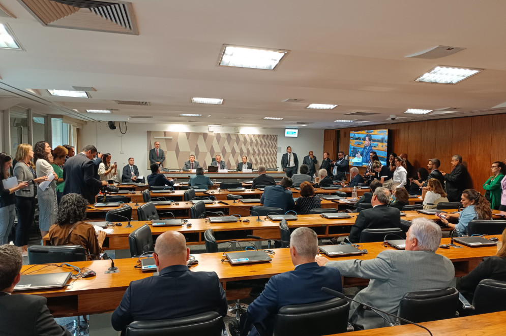 Após impasses, CPI da Braskem define relator; Cid Gomes participa como ...