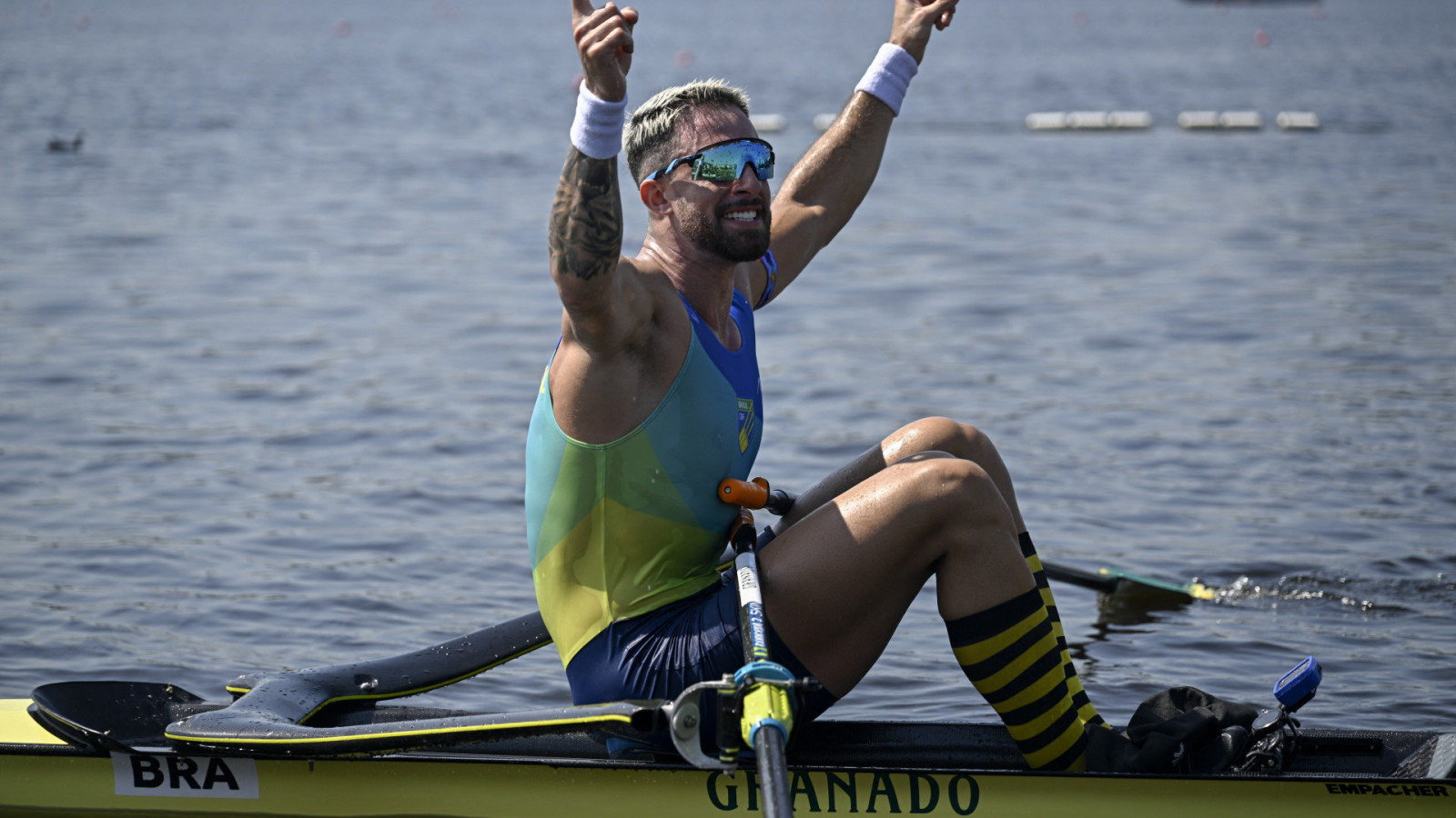 Remo: Brasil garante duas vagas em Paris-2024 com Beatriz Tavares e ...