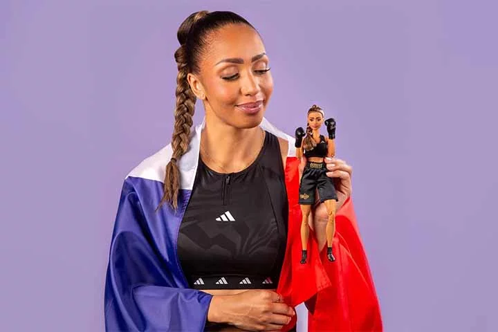 Rebeca Andrade e mais oito atletas ganham versão própria da boneca Barbie