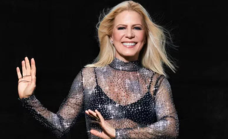 Paula Toller completa 62 anos; cantora segue com turnê ‘Amorosa’