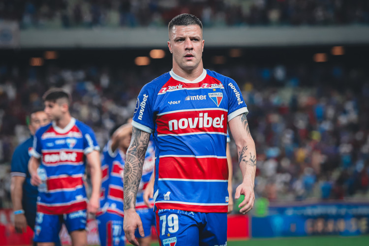 Fortaleza encaminha venda de Renato Kayzer ao Vitória; saiba o valor