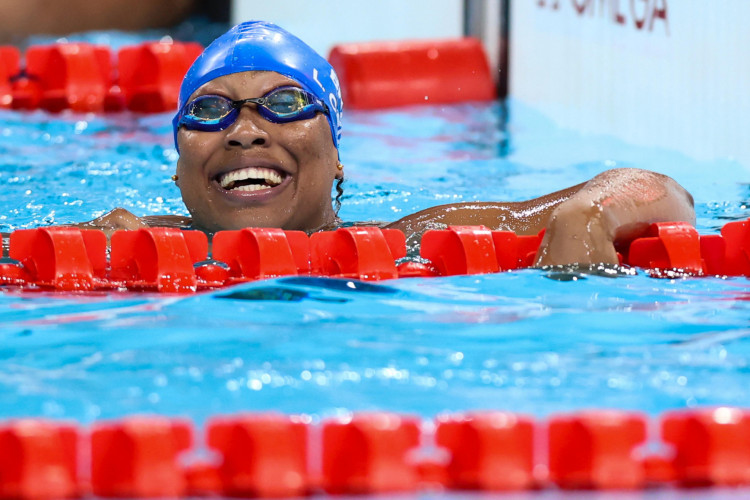 Paralimpíadas: Lídia Cruz bate recorde e fica com o bronze nos 150m ...