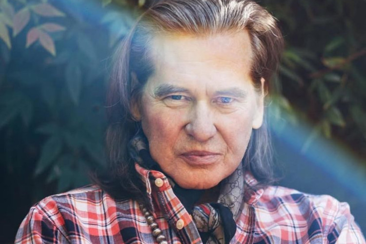 Val Kilmer enfrentou câncer na garganta; entenda a doença e seu tratamento