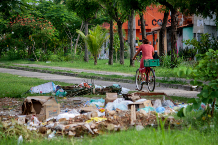 Evandro diz que lixo ainda é desafio em Fortaleza: "a gente está ...