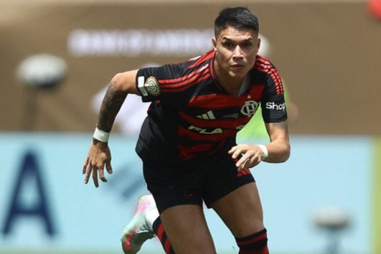 Luiz Araújo volta aos EUA em alta pelo Flamengo