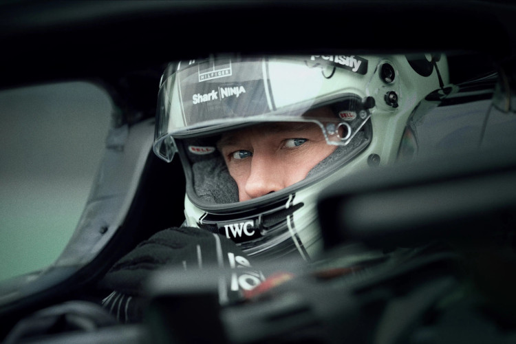 'F1 - O Filme' é o clichê hollywoodiano para introduzir a categoria