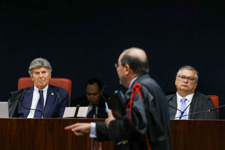 Julgamento de Bolsonaro AO VIVO: assista à transmissão hoje, 10