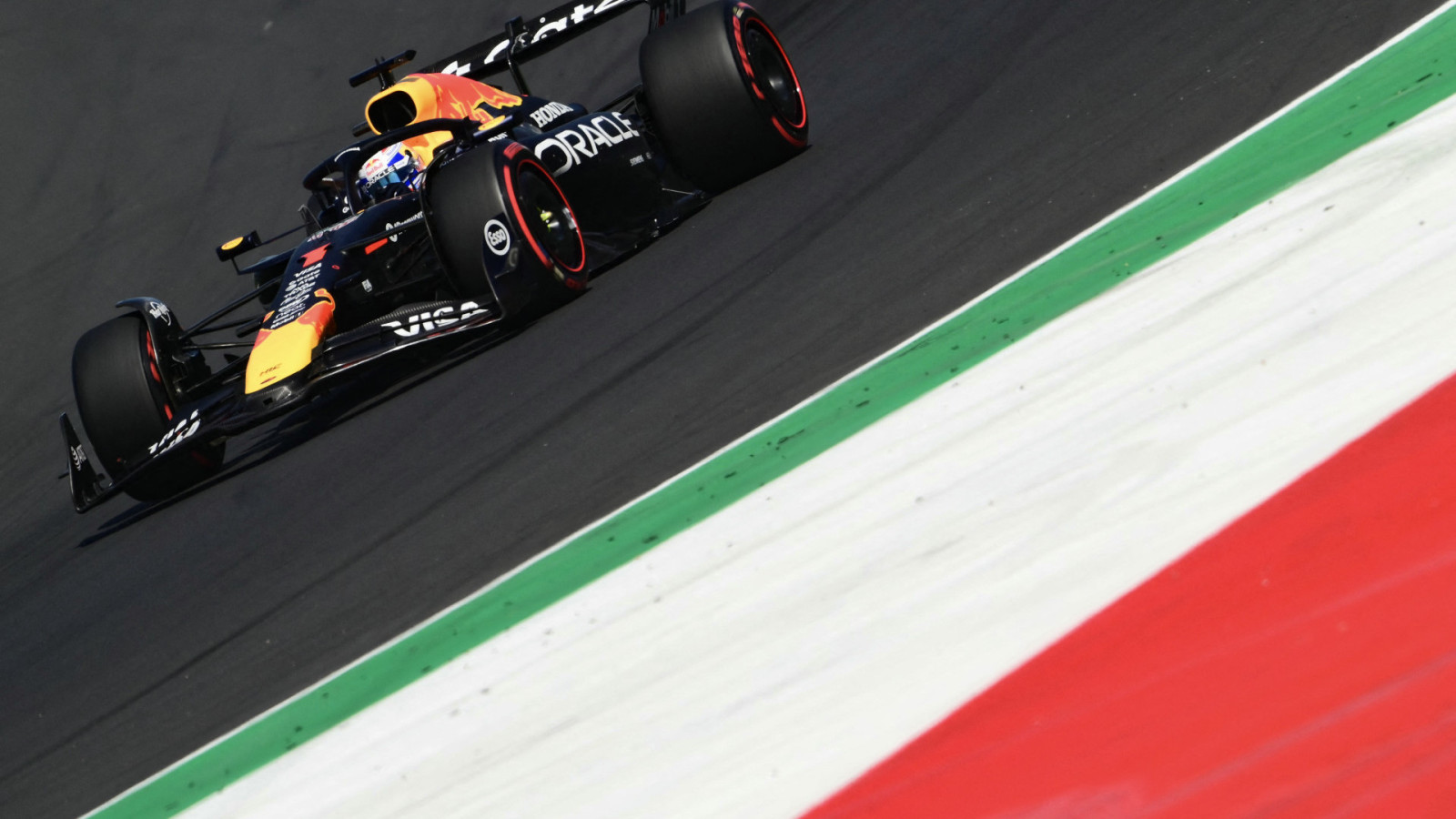 Verstappen surpreende McLarens e conquista pole do GP da Itália de F1; Bortoleto larga em 7º ...