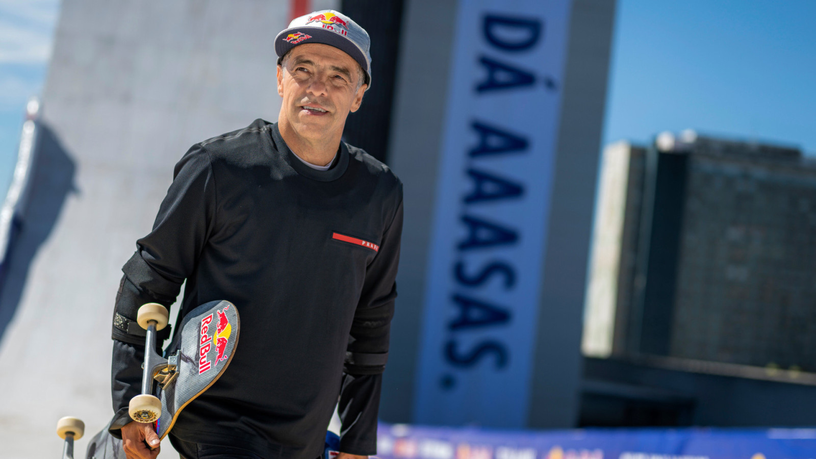 Sandro Dias, o Mineirinho, bate recorde mundial em descida de skate em ...