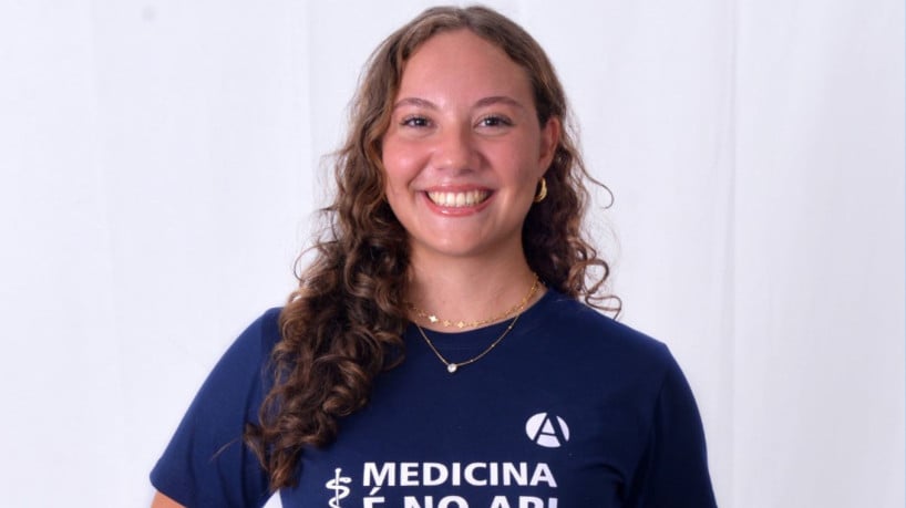 Da sala de aula ao Enem: estudante do Ceará alcança nota mil na redação