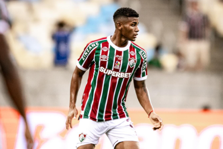 Ex-Fortaleza, Hércules será titular na estreia do Fluminense no Mundial ...